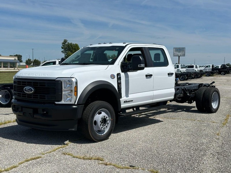 New 2026 Ford Chassis Cab 4WD Crew Cab 203 in WB 84 in CA Crew Cab in ...