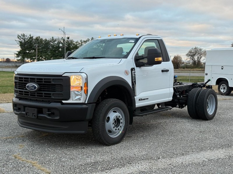 New 2026 Ford Chassis Cab 4WD Reg Cab 145 in WB 60 in CA Regular Cab in ...